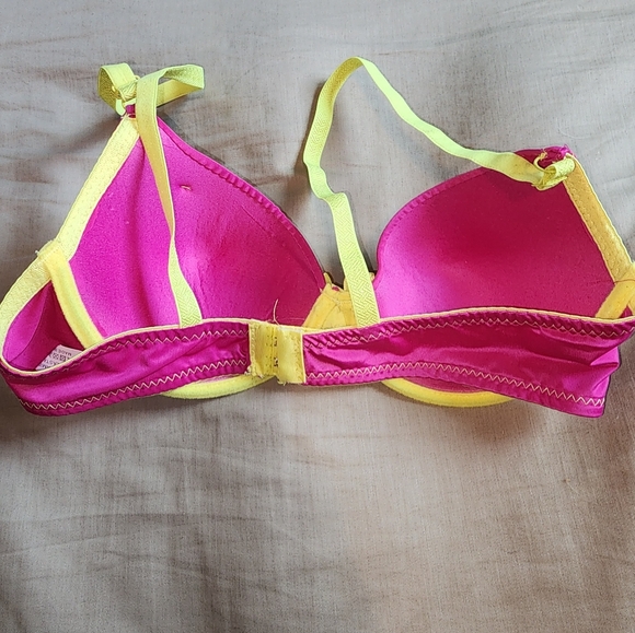 lukasi | Intimates & Sleepwear | Lukasi 34b Bra Nwt | Poshmark